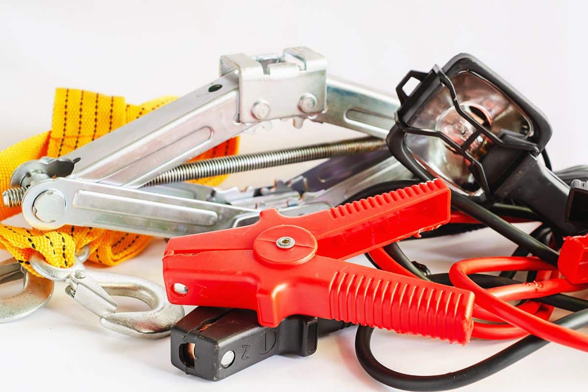 How to Make an Emergency Car Kit – Plan for Awesome